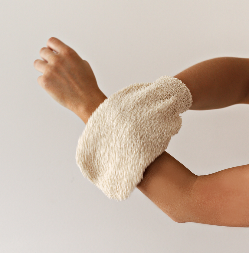 No.001 Exfoliating Body Mitt – Biology Skin